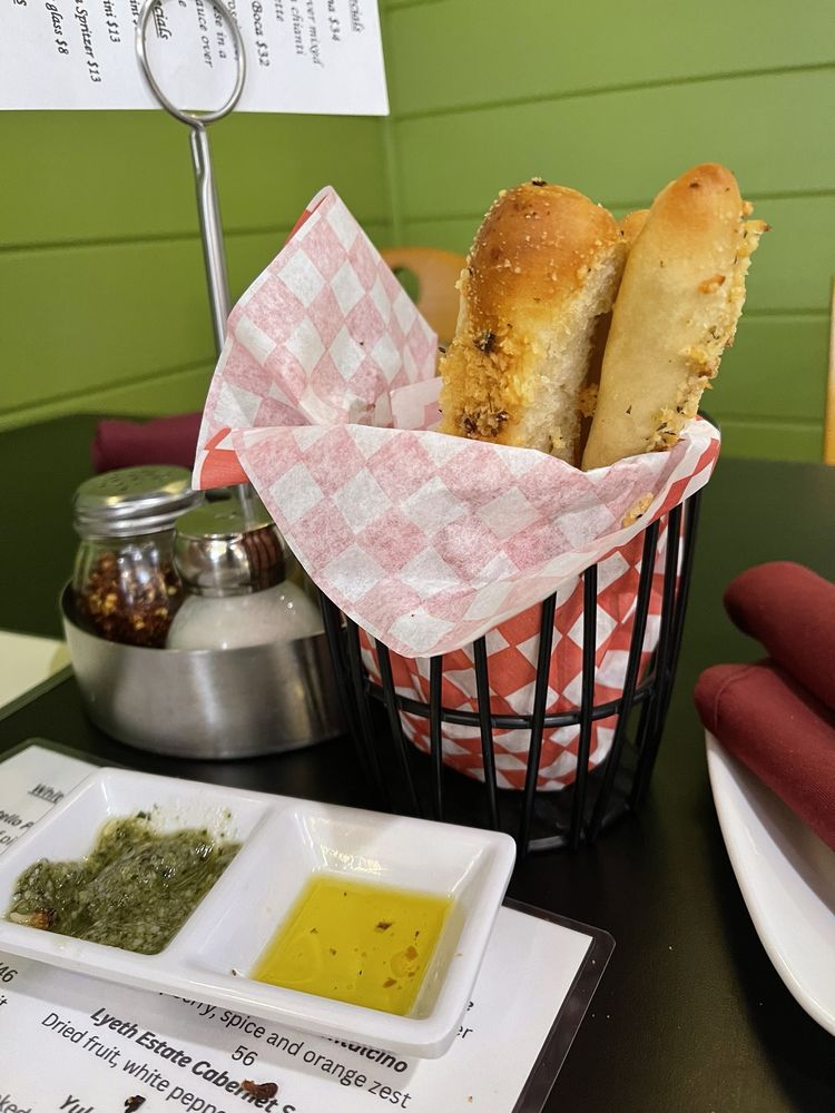 CHIANTI RESTAURANT - Updated May 2026 - 29 Photos & 30 Reviews - 215 ...