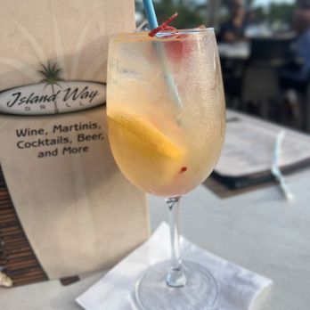ISLAND WAY GRILL - 876 Photos & 896 Reviews - 20 Island Way, Clearwater ...