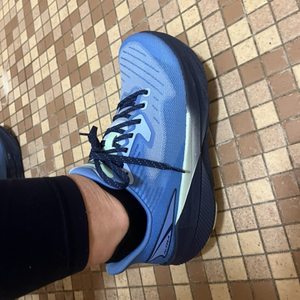 RED’S SHOE BARN - Updated April 2025 - 16 Photos & 32 Reviews - 35 ...