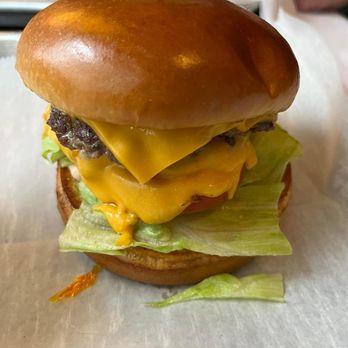 ROYALE WITH CHEESE - Updated August 2024 - 109 Photos & 154 Reviews ...