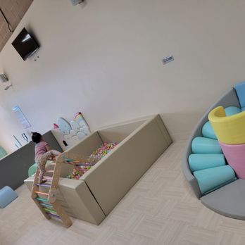 UNWIND INDOOR PLAYGROUND - Updated December 2025 - 42 Photos & 17 ...