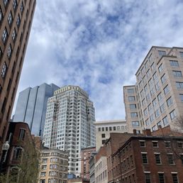 FIN POINT OYSTER BAR & GRILL - Updated December 2025 - 846 Photos & 611 ...