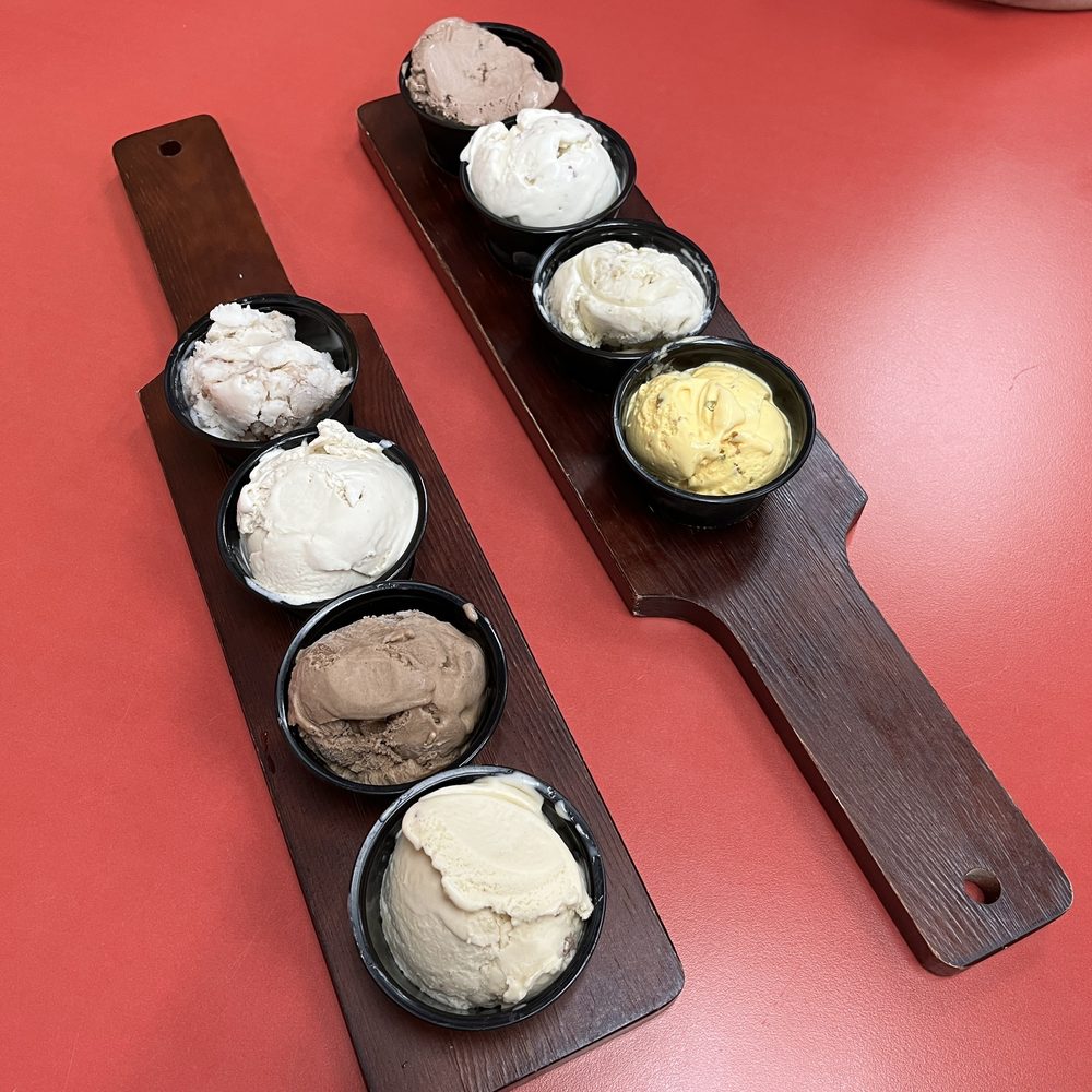 THE ICE CREAM HOUSE - Updated December 2024 - 21 Photos & 21 Reviews ...