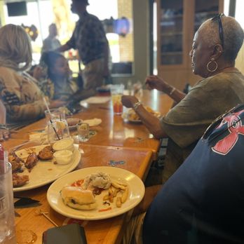 AJ GATORS SPORTS BAR & GRILL - Updated October 2025 - 148 Photos & 121 ...