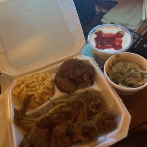 EL FOGON CARIBBEAN GRILL - 918 Cherry Ave NE, Canton, Ohio - Caribbean ...