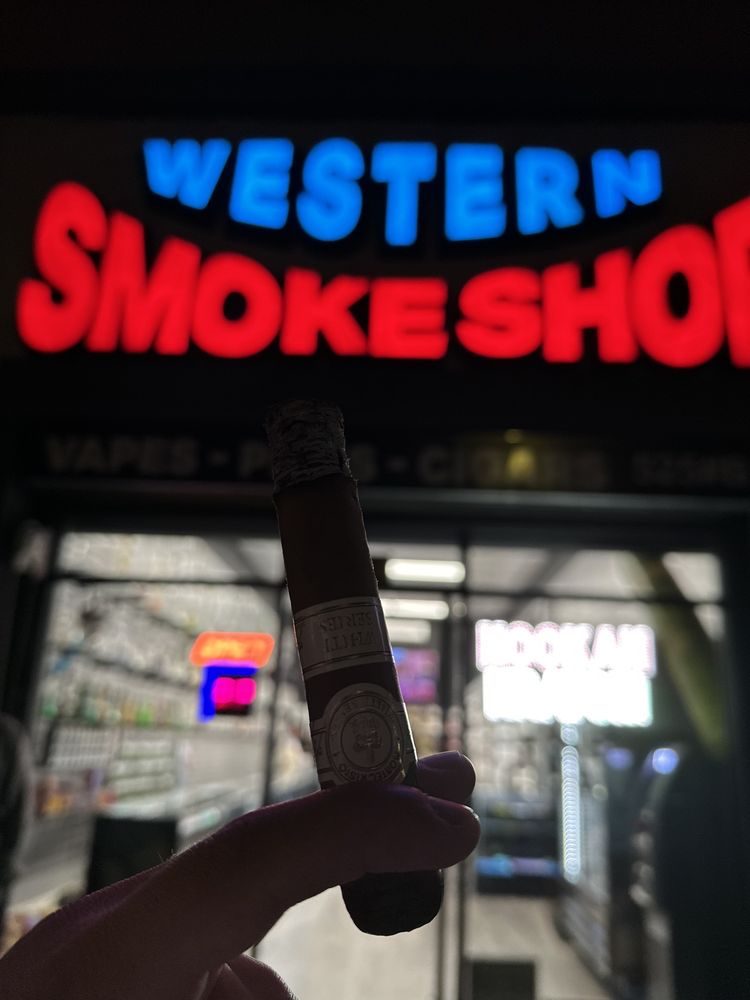 WESTERN SMOKE SHOP - Updated December 2025 - 10 Reviews - 525 S Western ...