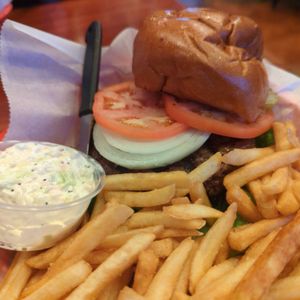 EMIL’S SPORTS BAR & PIZZA - 47 Photos & 176 Reviews - 604 N Lake St ...