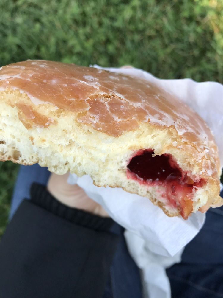 FLUFFY DONUTS - 116 Photos & 250 Reviews - Donuts - 757 Russell Blvd ...