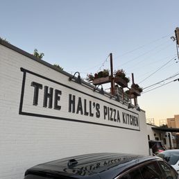 THE HALL’S PIZZA KITCHEN - Updated October 2025 - 862 Photos & 705 ...