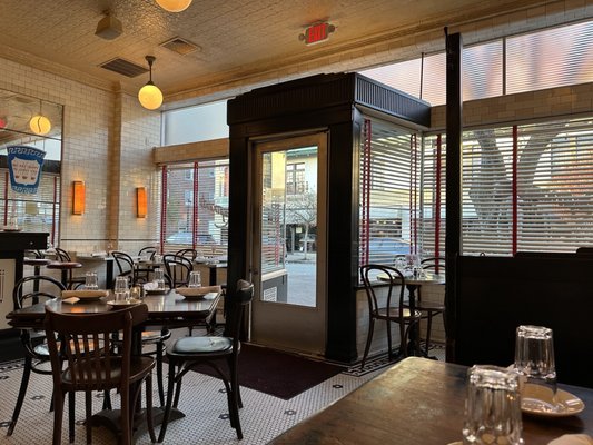 RAYMOND’S - Updated August 2024 - 1345 Photos & 1389 Reviews - 28 ...