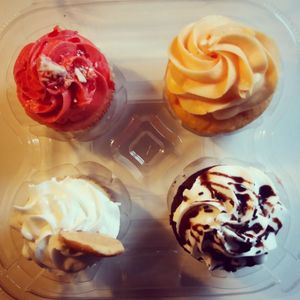 SWEET HOUSE BAKERY - 67 Photos & 16 Reviews - 200 W Marion St, Shelby ...