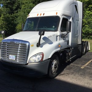 WOLVERINE FREIGHTLINER WESTSIDE - Updated May 2025 - 3000 William Ave ...