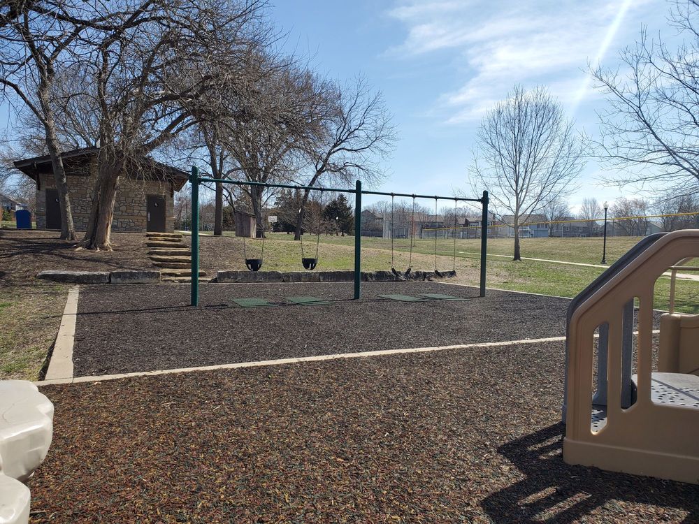 GARRETT PARK - Updated June 2024 - 16 Photos - 22325 W 47th St, Shawnee ...