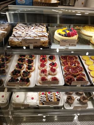 CITY FRESH MARKET - Updated July 2025 - 10 Photos & 22 Reviews - 125 E ...