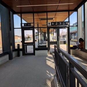 MAPLE GO STATION - Train Stations - 30 Station Street, Vaughan, ON ...