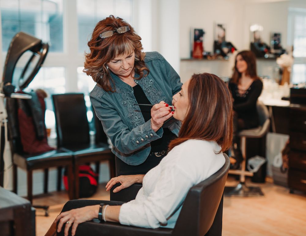 SALON CHIC - Updated March 2024 - 10 Photos - 5 Tyler Street, Aurora ...