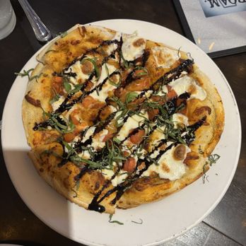 ROAM CAFE - Updated December 2025 - 358 Photos & 334 Reviews - 260 Park ...