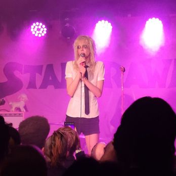 CHAIN REACTION - Updated October 2025 - 172 Photos & 263 Reviews - 1652 ...