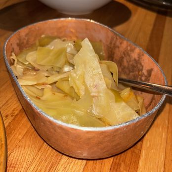 AMINA - Updated August 2024 - 472 Photos & 192 Reviews - 104 Chestnut ...