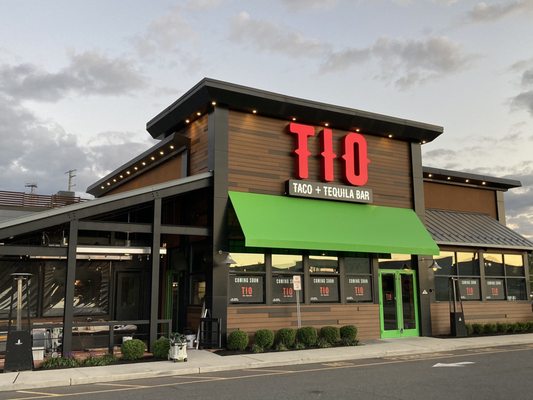 TIO TACO + TEQUILA BAR - Updated September 2024 - 578 Photos & 304 ...