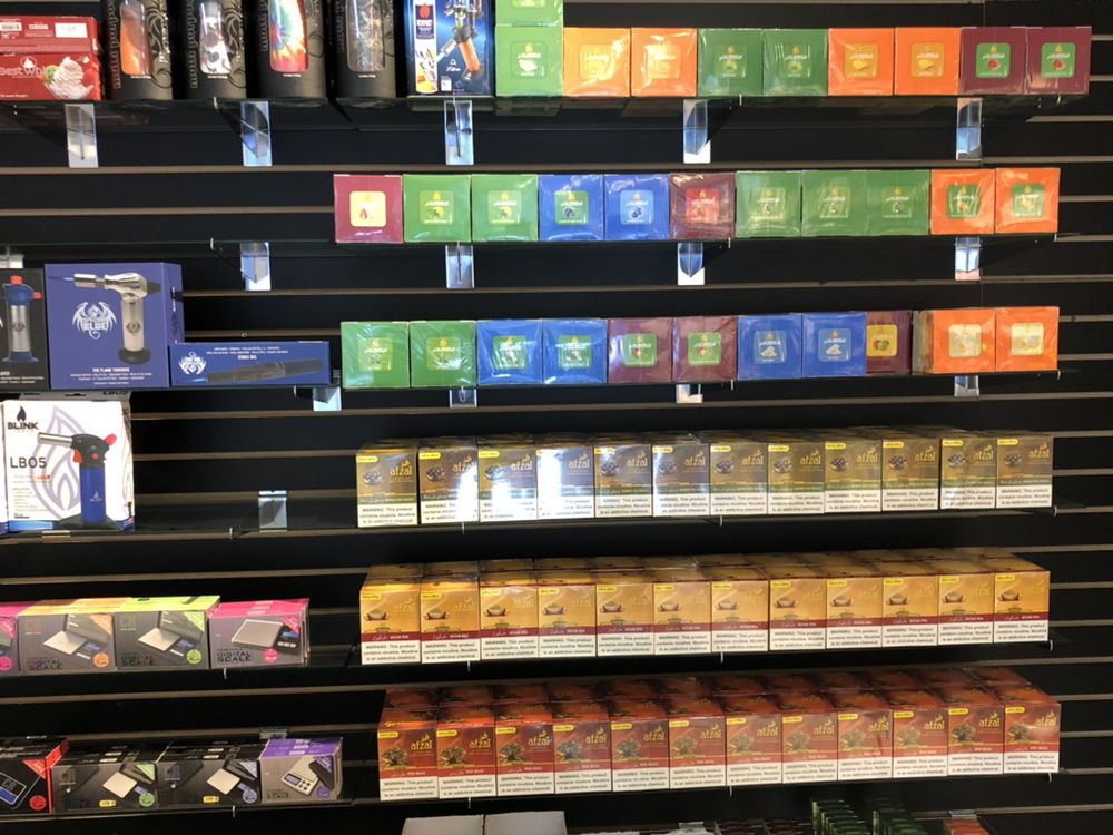 CHANSKY SMOKE SHOP - Updated December 2025 - 13 Photos - 159 Sutherland ...