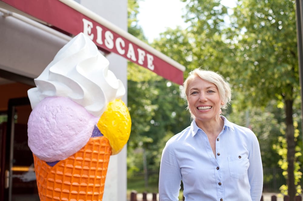 EISCAFÈ EISKLECKS - 15 Photos - Mühsamstr. 64, Berlin, Germany - Yelp