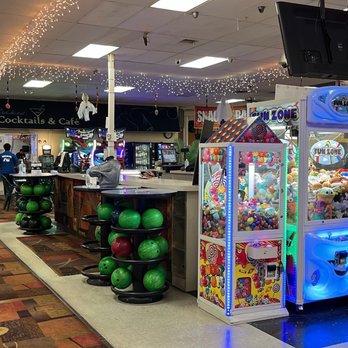 WHITESTONE LANES - Updated January 2026 - 126 Photos & 168 Reviews - 30 ...