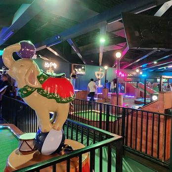 PUTT NATION - Updated March 2025 - 156 Photos & 71 Reviews - 1995 Mall ...