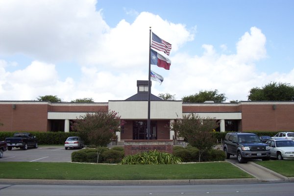 BURLESON PUBLIC LIBRARY - Updated August 2025 - 17 Photos & 11 Reviews ...