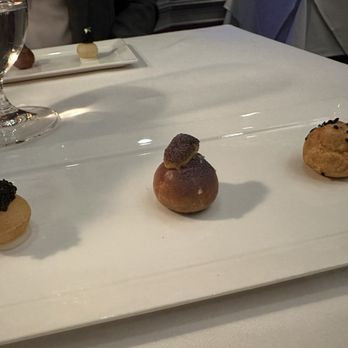 CHEZ TJ - Updated June 2024 - 2422 Photos & 795 Reviews - 938 Villa St ...