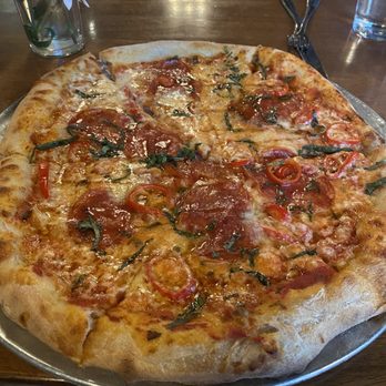 FREDA’S - Updated June 2025 - 207 Photos & 160 Reviews - 233 E High St ...