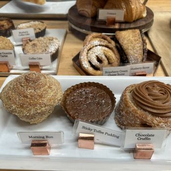 ONE HOUSE BAKERY - Updated June 2024 - 1466 Photos & 935 Reviews - 918 ...