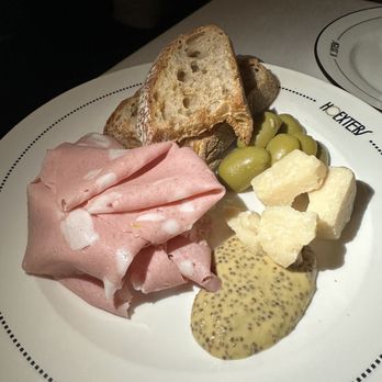 HOEXTER’S - Updated October 2024 - 126 Photos & 57 Reviews - 174 E 82nd ...