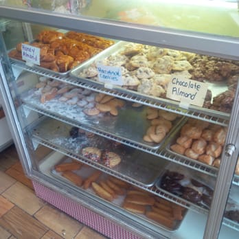 REGINA BAKERY - Updated April 2025 - 239 Photos & 75 Reviews - 256 ...