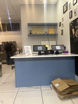 BUBBLE BEE ROSS PARK - Updated May 2024 - 1000 Ross Park Mall Dr ...