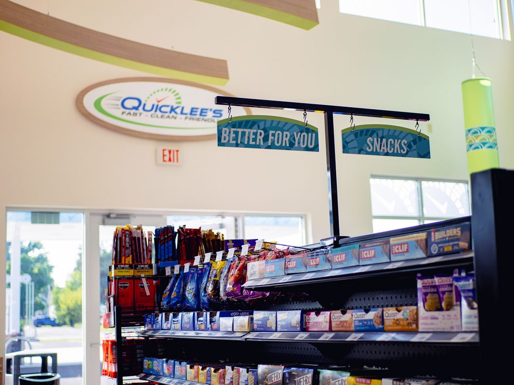 QUICKLEE’S GENESEO - Updated January 2025 - 11 Photos - 4310 Lakeville Rd, Geneseo, New York ...