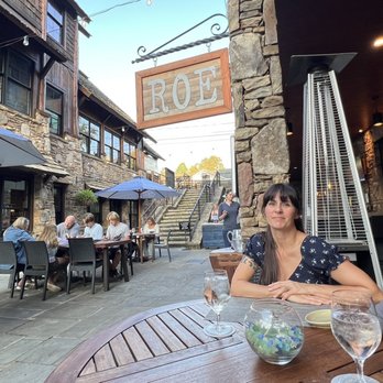 ROE. RAW OYSTER BAR & STEAK - Updated October 2025 - 82 Photos & 87 ...