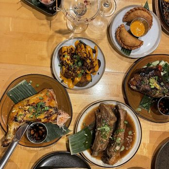 BONIFACIO - Updated July 2024 - 1071 Photos & 484 Reviews - 1577 King ...