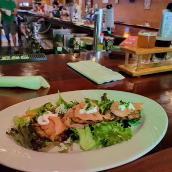 THE BLARNEY STONE PUB - Updated December 2025 - 52 Photos & 83 Reviews ...