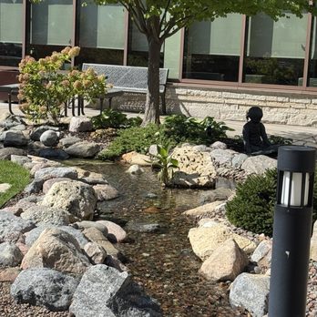 OAK CREEK PUBLIC LIBRARY - Updated December 2025 - 18 Photos - 8040 S ...