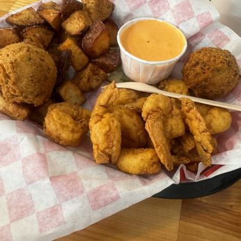 FLATFISH GNV - Updated August 2025 - 43 Photos & 21 Reviews - 308 NW ...