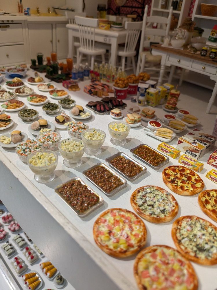 TINY DOLL HOUSE - Updated January 2026 - 32 Photos & 23 Reviews - 314 ...