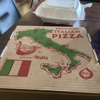 SHANE & PENNEY’S SLICE OF CHICAGO - Updated December 2025 - 29 Photos ...