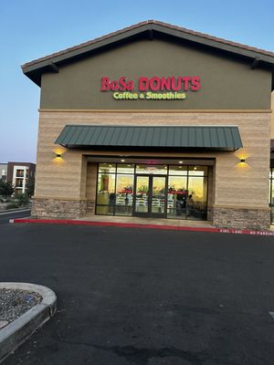 BOSA DONUTS - Updated July 2025 - 37 Photos & 35 Reviews - 17430 N ...