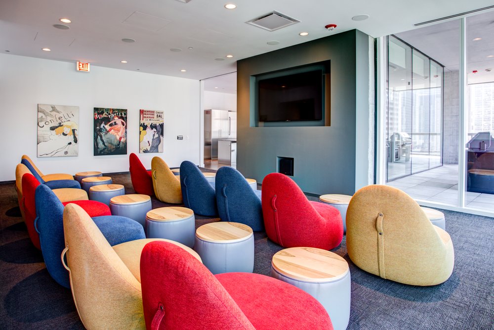 OPTIMA SIGNATURE - Updated January 2025 - 46 Photos - 220 E Illinois St ...