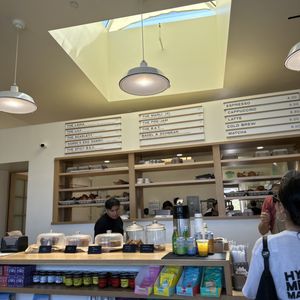 LAYLA BAGELS AND COFFEE - 378 Photos & 216 Reviews - 1614 Ocean Park ...