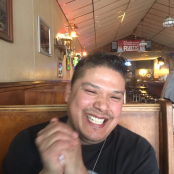 THE RUSTIC CAFE - Updated October 2025 - 14 Photos & 18 Reviews - 107 E ...