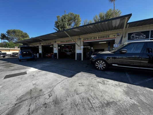 HILLSIDE AUTO CLINIC - Updated April 2025 - 25 Photos & 51 Reviews ...