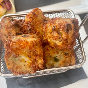 MUCK & FUSS - Updated May 2024 - 1319 Photos & 1249 Reviews - 295 East ...