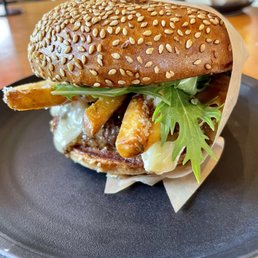 ROAM ARTISAN BURGERS - Updated August 2024 - 696 Photos & 731 Reviews ...
